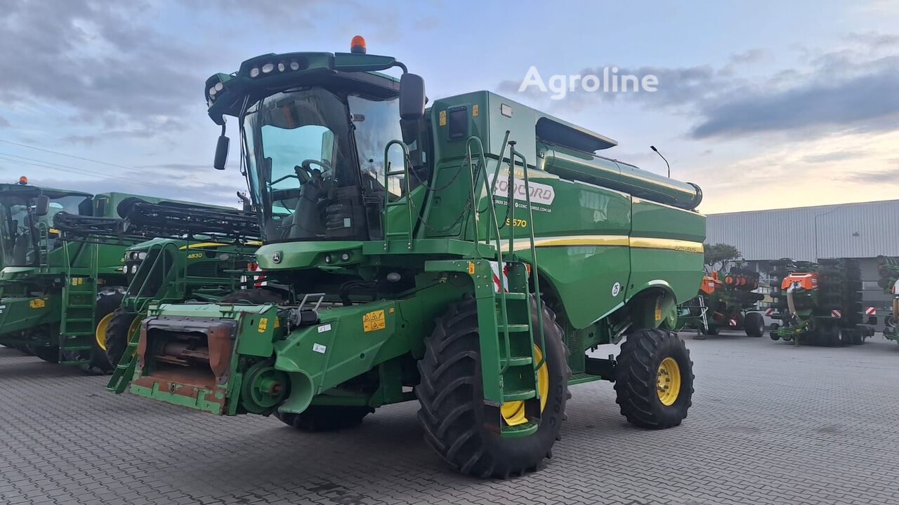 John Deere S670 HillMaster kombajn za žito