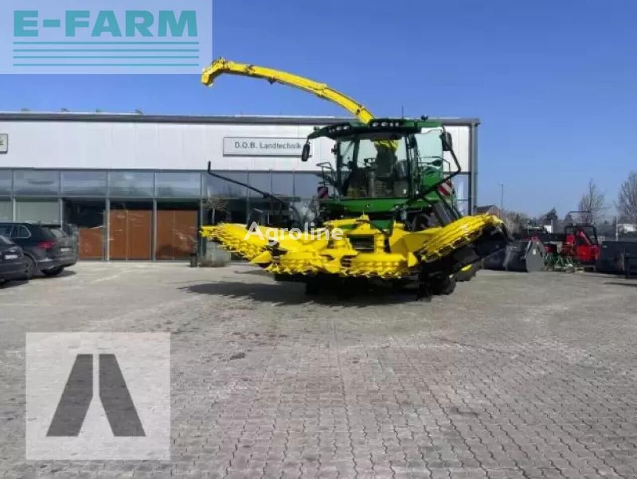 John Deere 8600i krmni kombajn