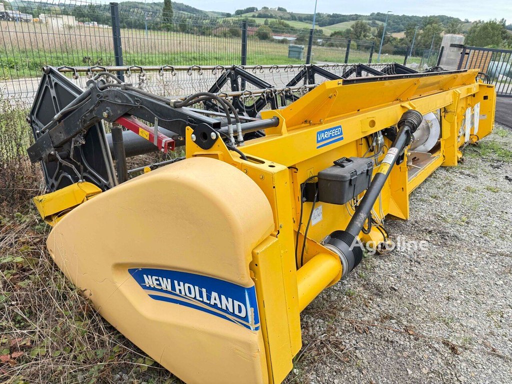 New Holland VARIFEED 670 adapter za žito
