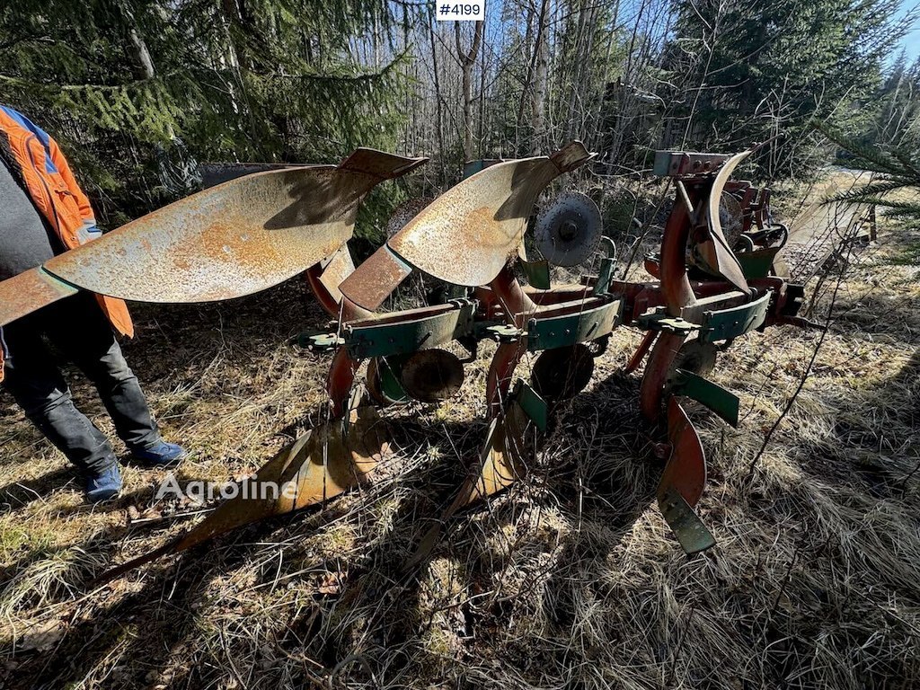 Kverneland 3 skjærs vendeplog reverzibilni plug