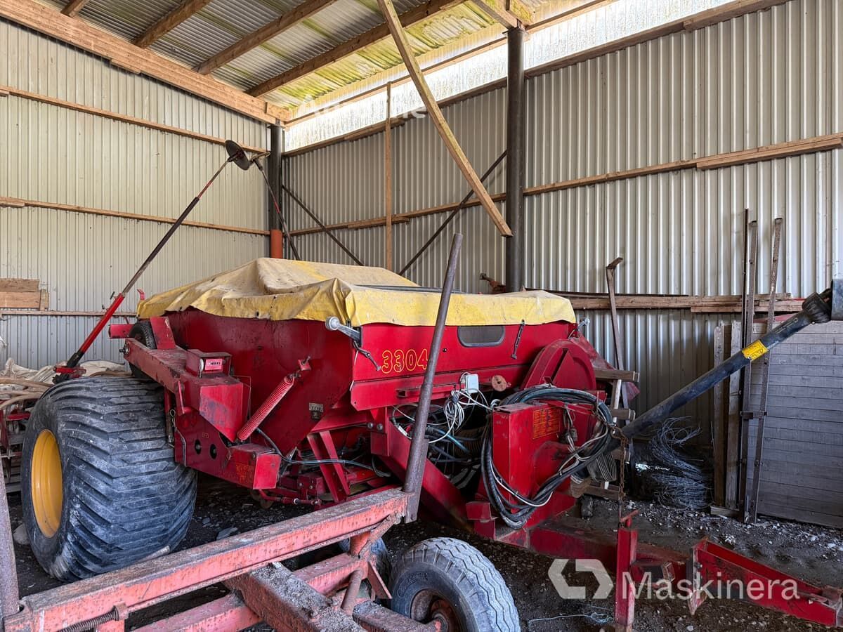 Prodaje se Överum Tive Combi kombinovanu sejalicu na aukciji