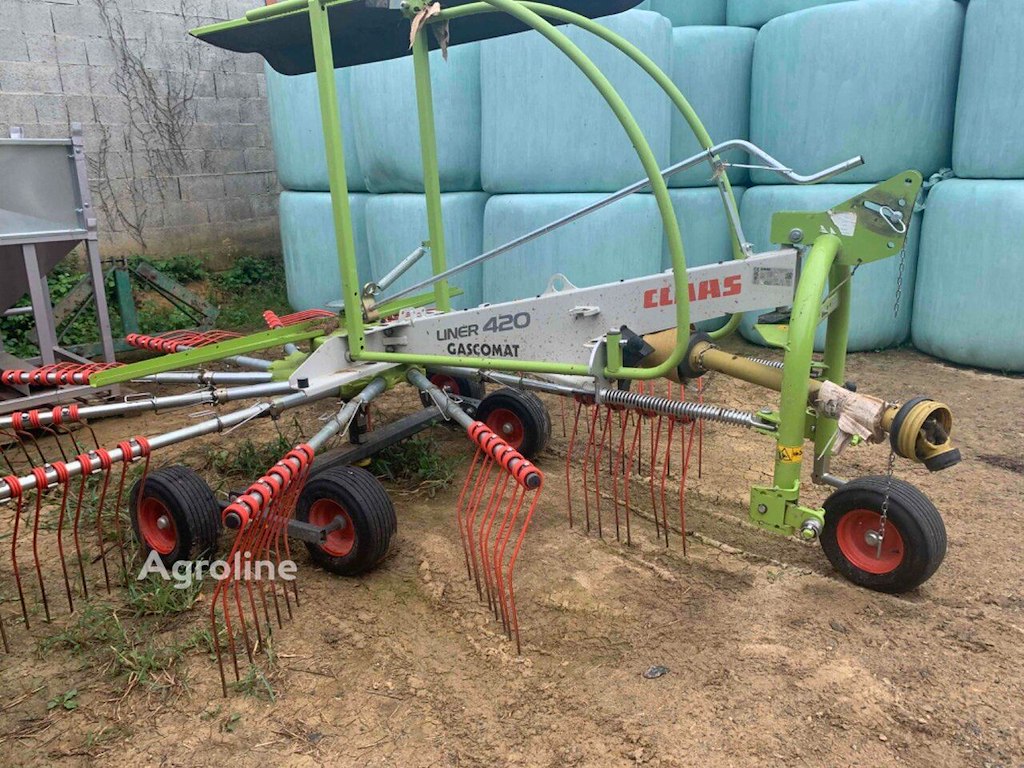 Claas LINER 420 sakupljač sena
