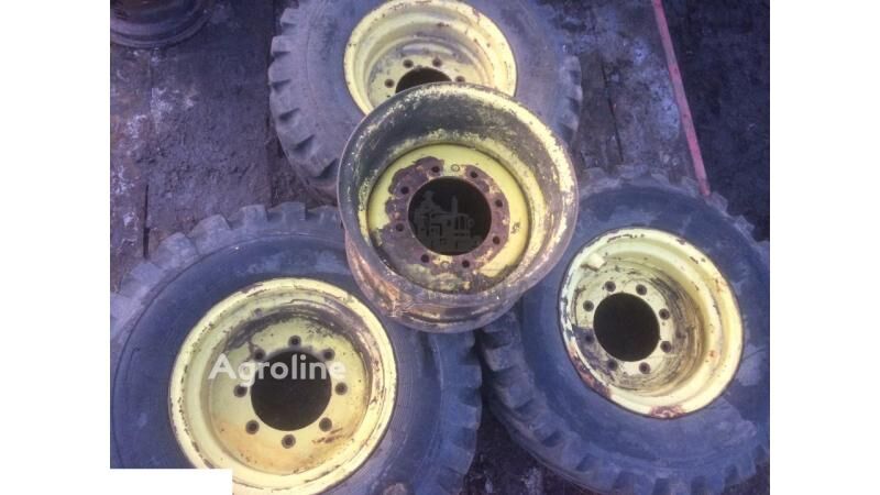 Koła Do Ładowarki John Deere 4400 – 13×20 , 20 cali opony 16/70 guma za traktore