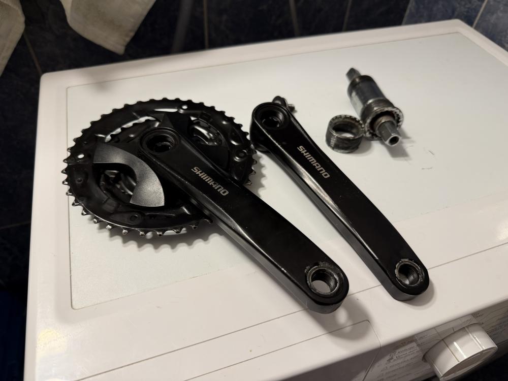 Shimano FC-MT101 3x9 sa patronom