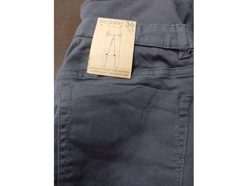 NOVO pantalone za trudnice vel 36 sive