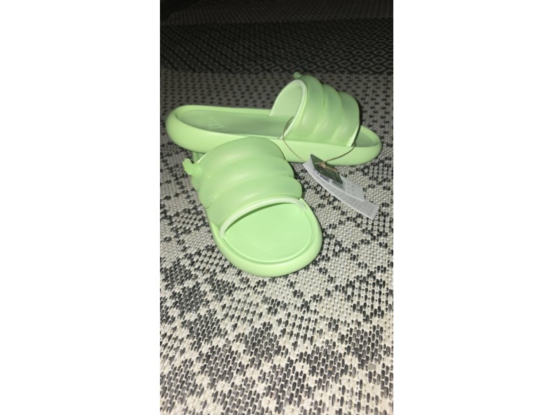 ADIDAS ADILETTE ZPLAASH PAPUCE*NOVO*
