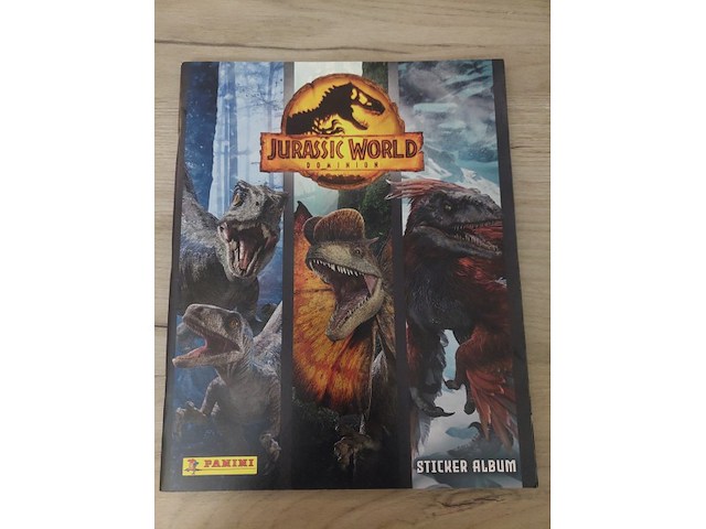 Jurassic World Dominion Panini prazan album