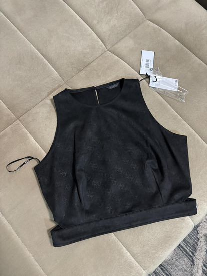 ***GUESS velur top***novo***