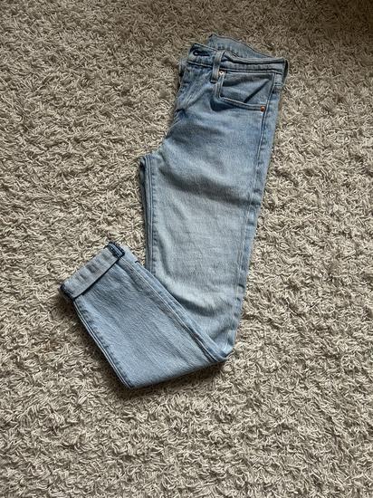 Levis farmerke 27