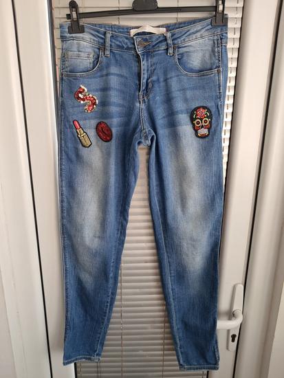 Farmerke sa stikerima vel 36