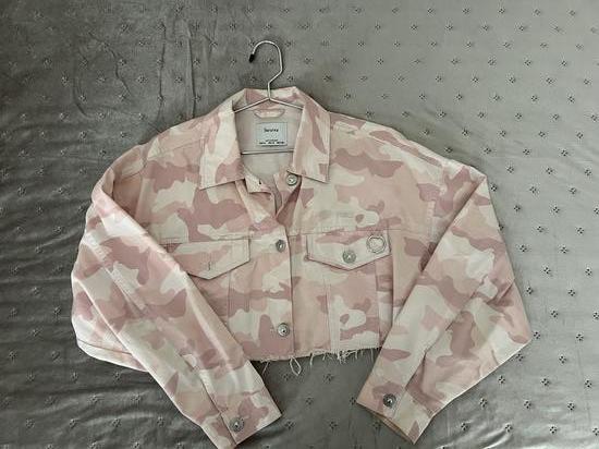 Teksas jaknica roze army print