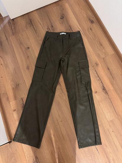 Pantalone-Zara