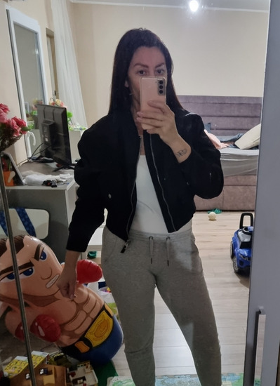 Zara bomber jakna