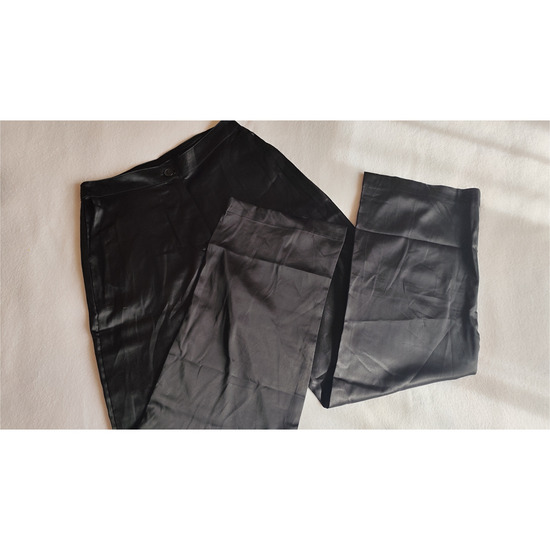Crne satenske pantalone M