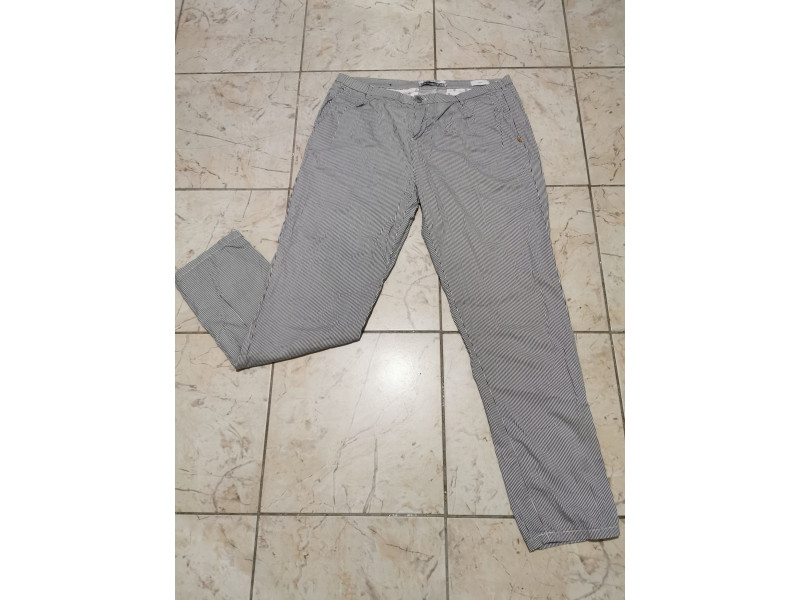 43. SCOTCH & SODA TEGLJIVE PANTALOE vel W30 L34