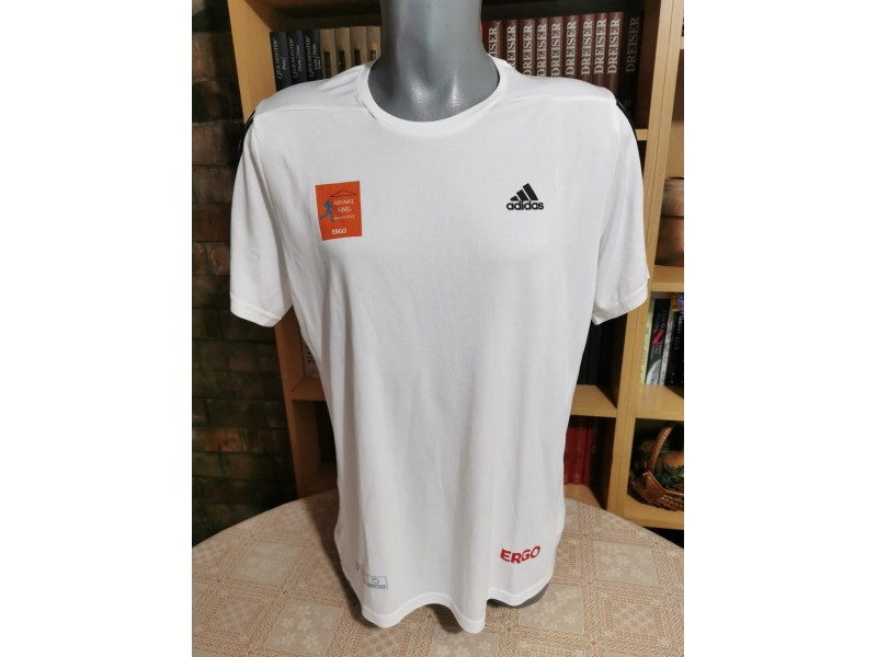 10. ADIDAS MAJICA SA MARATONA vel M