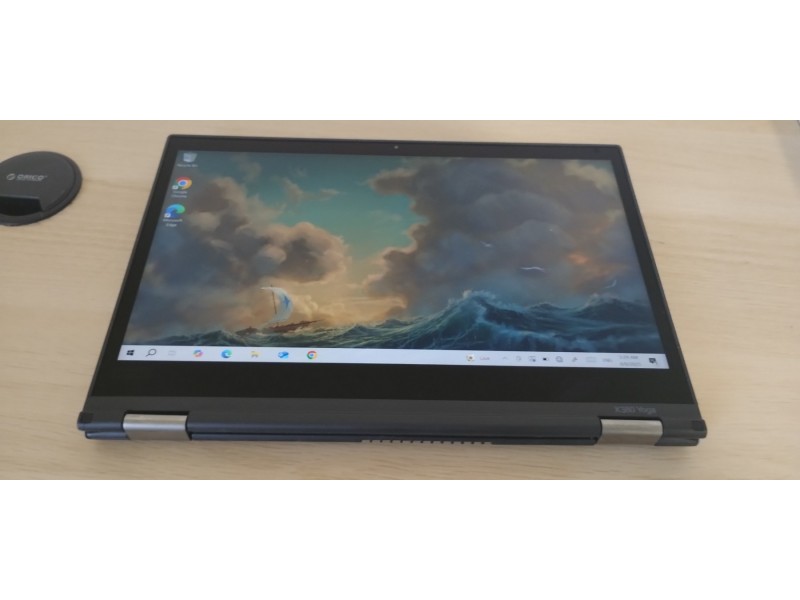 Lenovo Yoga X380 13.3''.i5-8gen .8GB DDR4.256 SSD