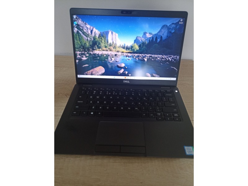 Dell Latitude 5300 i5-8gen,8gb ram,256gb nvme,3-4h bat