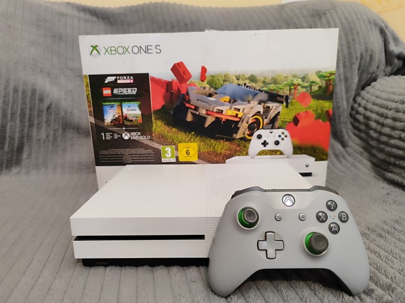 Xbox One S komplet