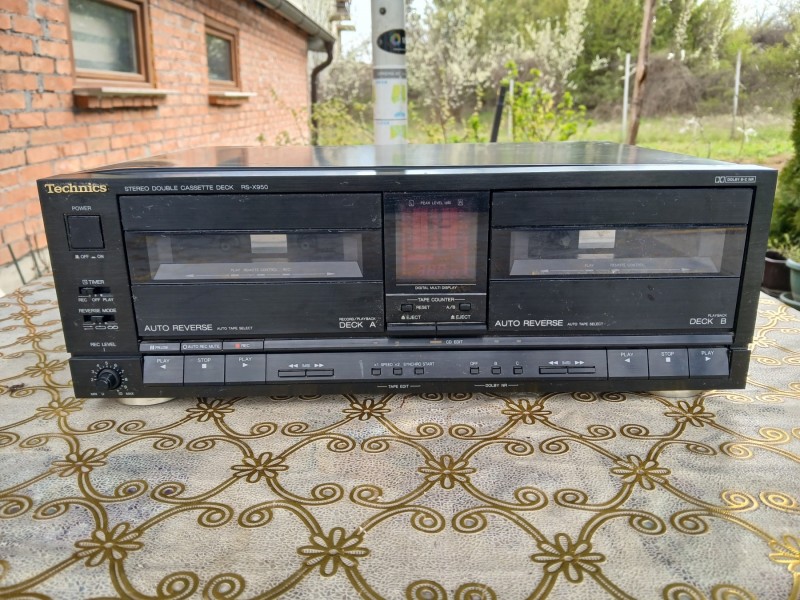 Technics kasetni dekovi RS-X950
