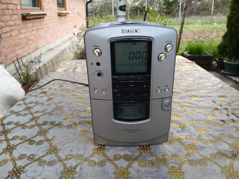 Sony PMC-303L