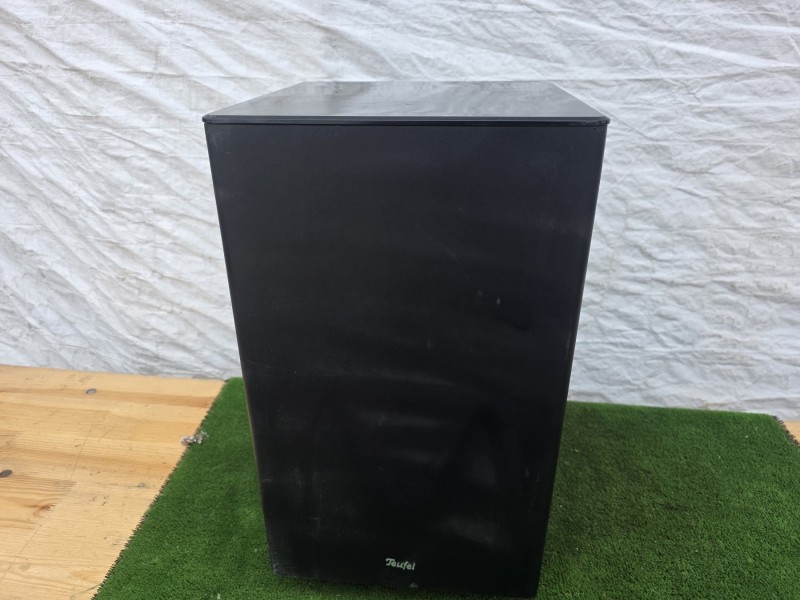 Teufel US 2108 0 SW pasivni subwoofer, doneseno iz Nema