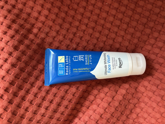 Hada Labo Shirojyun Ultimate Whitening Face Wash