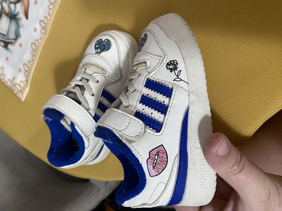 Adidas i nero giardini 21 broj