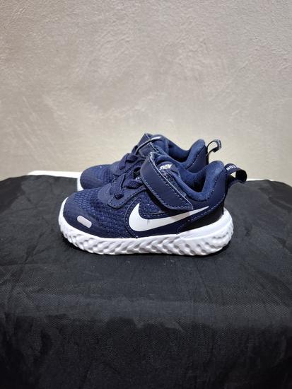 Nike patike za decu