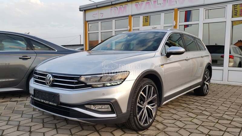 Volkswagen Passat B8 Alltrack 4WD/VIRTUEL/DSG/FUL