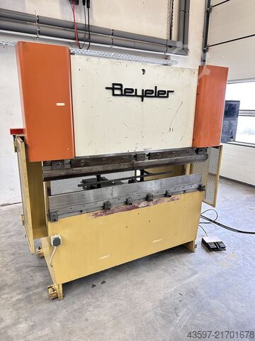 Abkant presa
Beyeler M2 30-1550