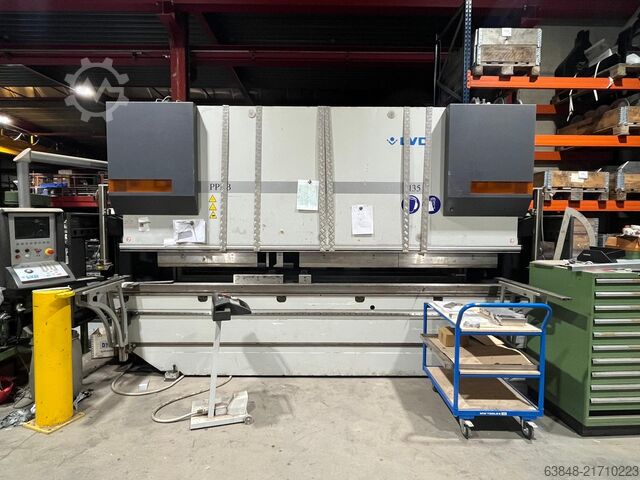 Abkant presa
LVD PPEB-5 135/40