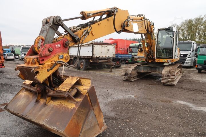 Lančani bager
Liebherr R 904 C HD SL
