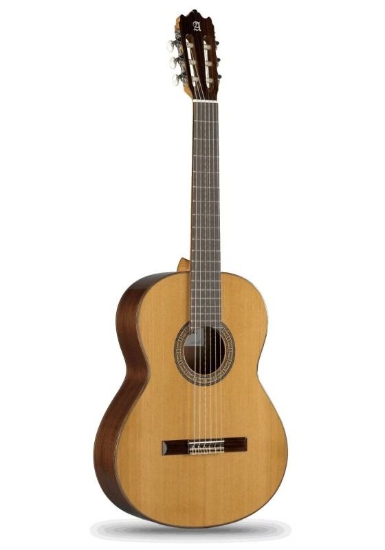 Alhambra 3C classical guitar