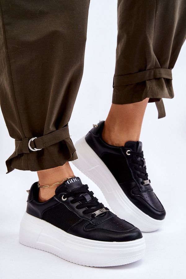 WOMEN'S CLASSIC SPORTS SHOES GOE