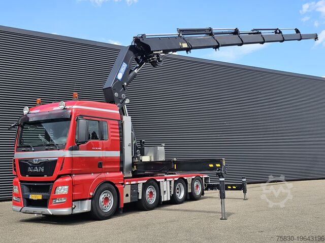 Standardni SZM
MAN TGX 37.480 8x2-6 / HMF 85 t/m CRANE / KRAN