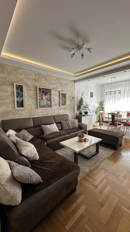 Četvorosoban stan na prodaju, 84m2, 225.000€