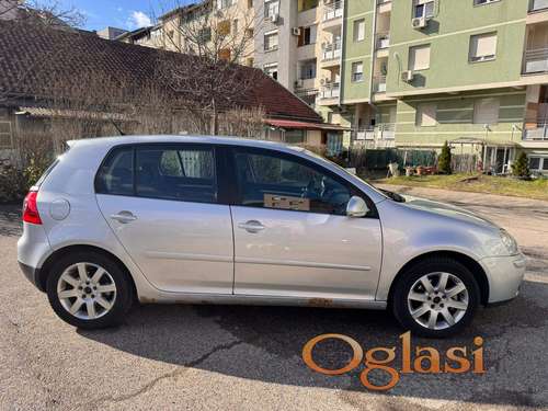 Golf 5 2.0 TDI- Mehanicki odlican-HITNO ZBOG SELIDBE