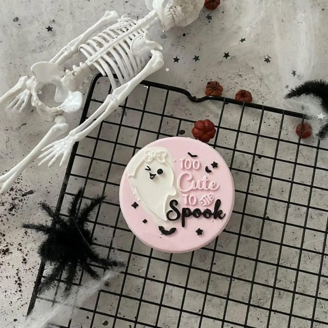 KREATIVNI SLATKIŠI Modla za kolače i ukrase Too cute to spook, 7 cm, Bela