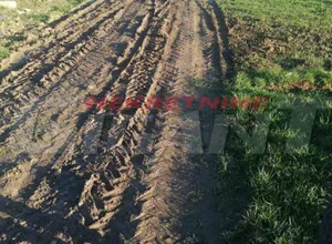 Prodaja Građevinsko zemljište - Beograd, Surčin: Bečmen - Dobanovci - Radiofar