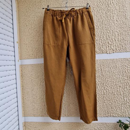 Pantalone od liocela sa lanom Zara M