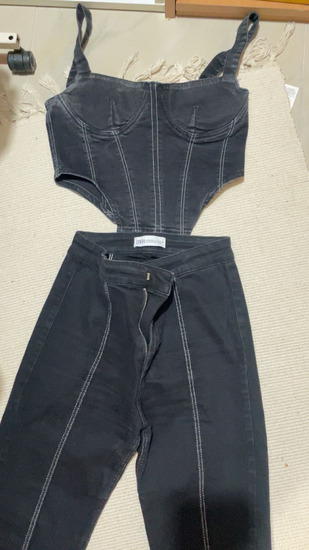 Zara korset i pantalone
