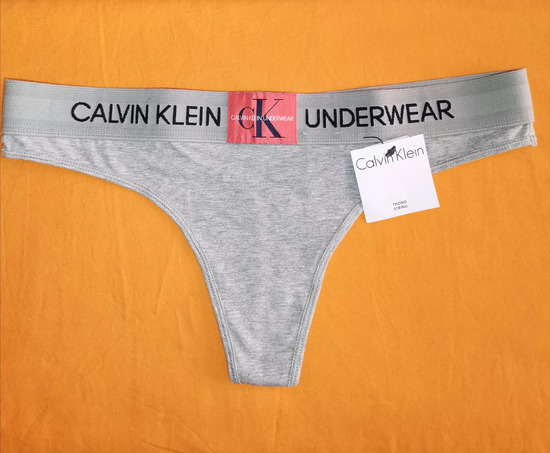 Gaćice tanga Calvin Klein pamučne nove