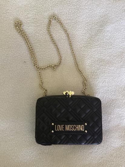Love moschino original
