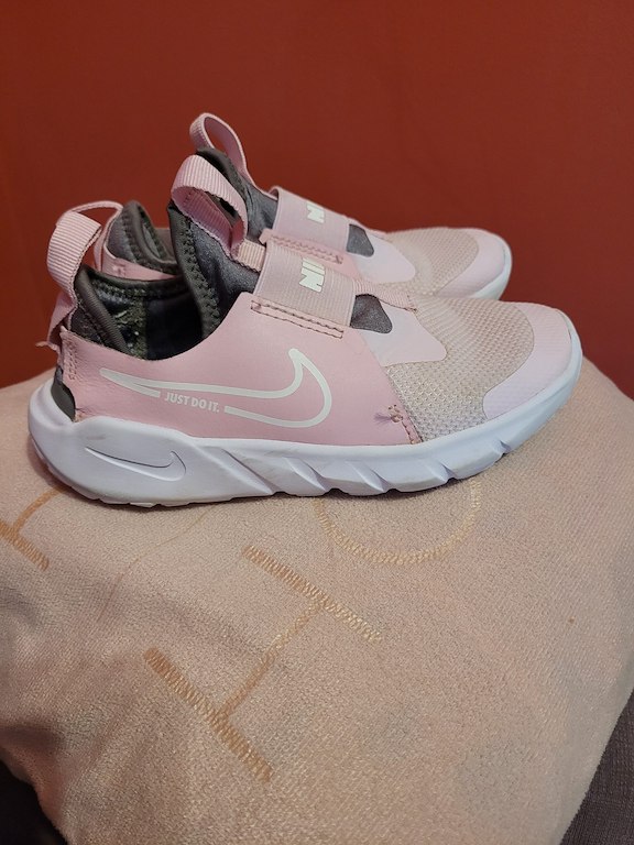 Nike patike 32