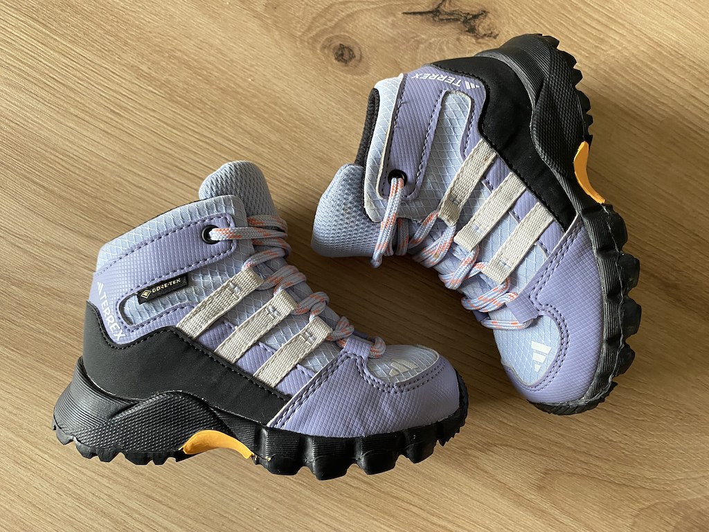 Adidas Goretex 21