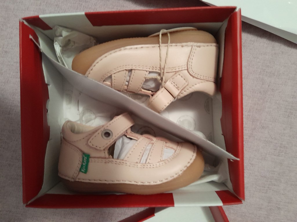 Sandale za bebe KicKers