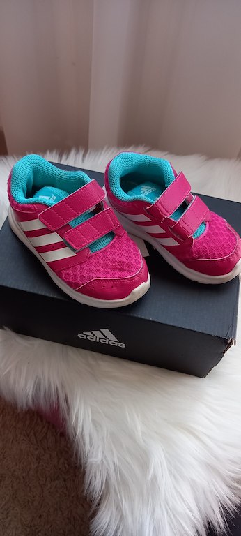 Adidas patike za devojčice,broj 23,malo nošene,bez oštećenja