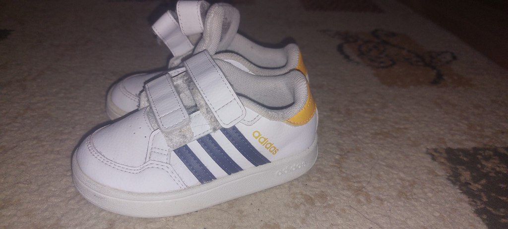 Patike Adidas