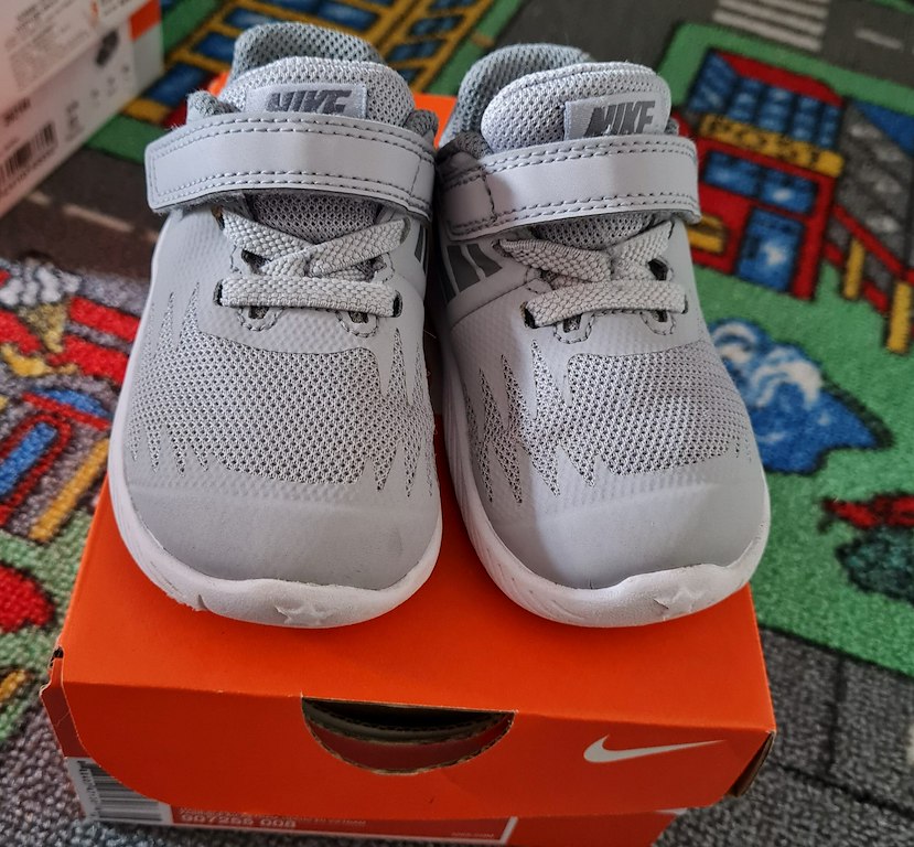 Nike dečije patike